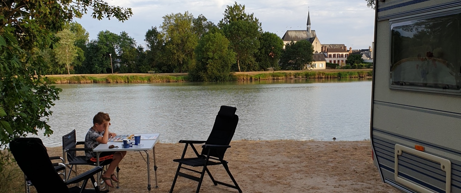 Camping de Sologne in Salbris: doorreiscamping langs de Franse A71 ...