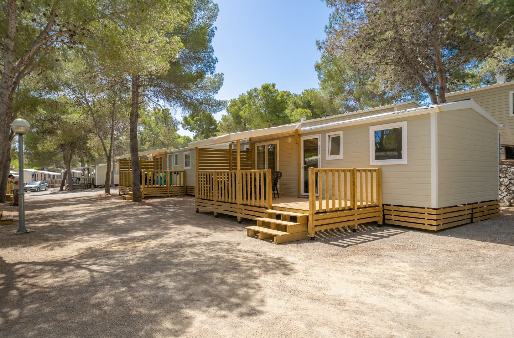 European Camping Group neemt stacaravans van Vacansoleil over ...